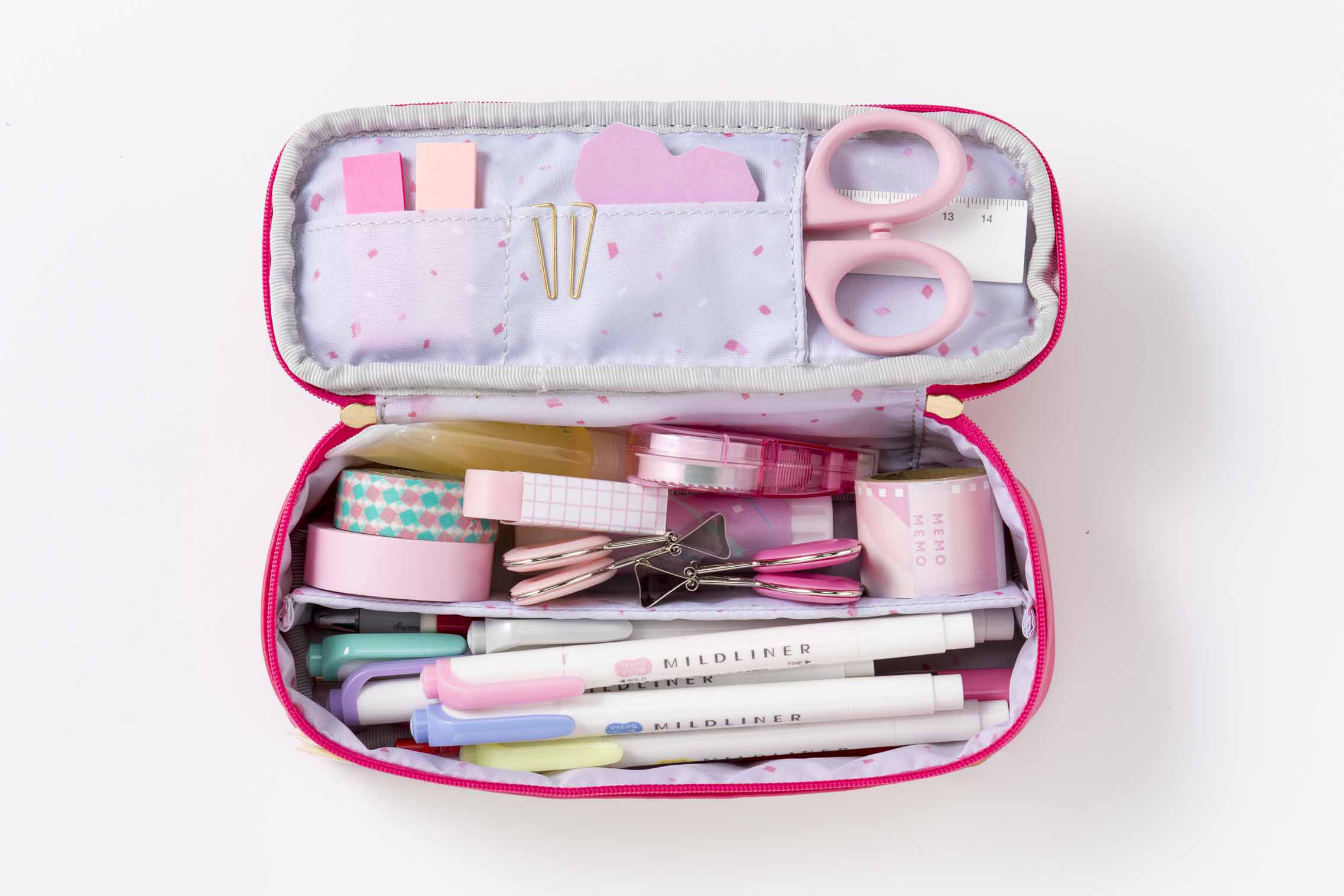 可愛いだけじゃない！機能性も抜群なペンケース ＆STUDIUM『STUDY PEN CASE』 | いろは出版株式会社