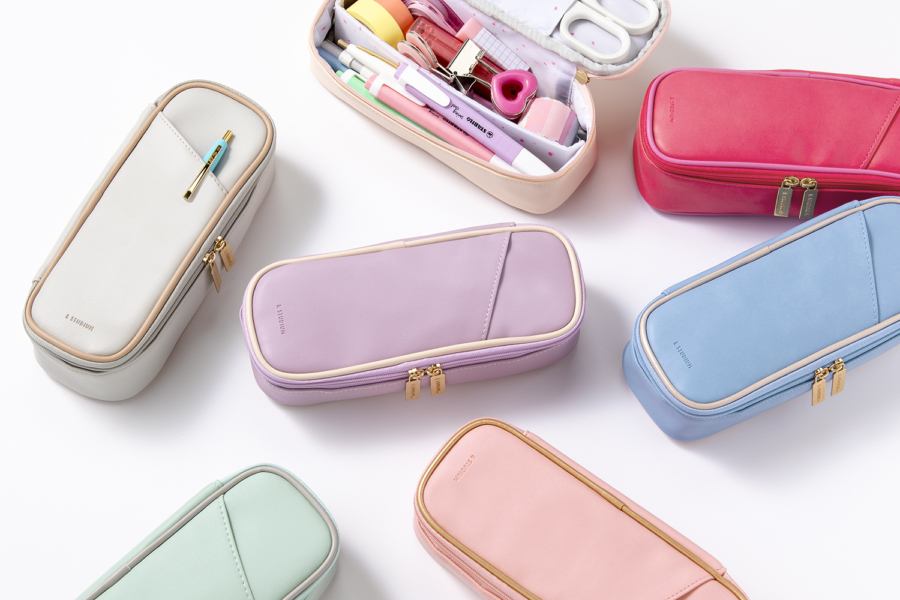 &STUDIUM『STUDY PEN CASE』が、「仕事や暮らしが便利になる 楽しい文房具100」で紹介されました | いろは出版株式会社